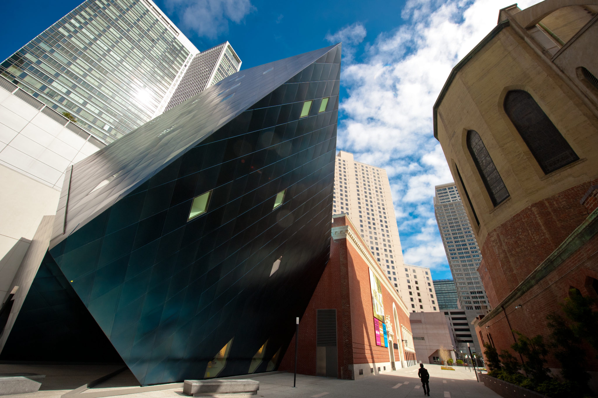 16 Must-See Stunning Architecture Destinations in SF