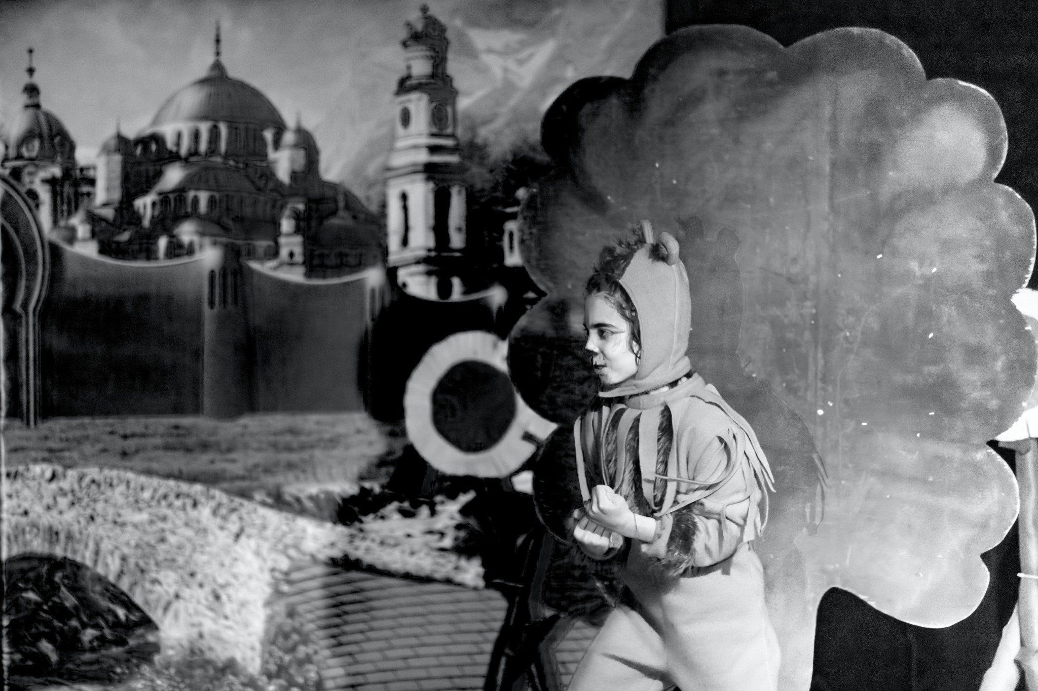 Acting Career Highlights Then and Now: 1920s vs. 2020s Hollywood