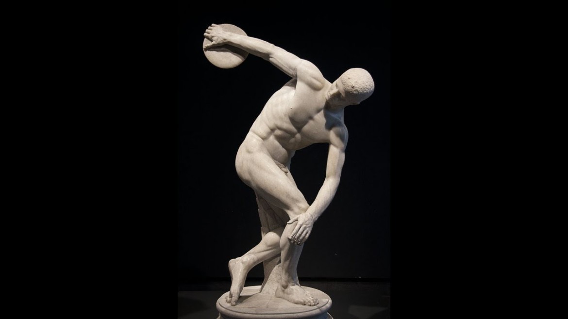Online Fine Arts School Spotlight: Iconic Sculptures Throughout History